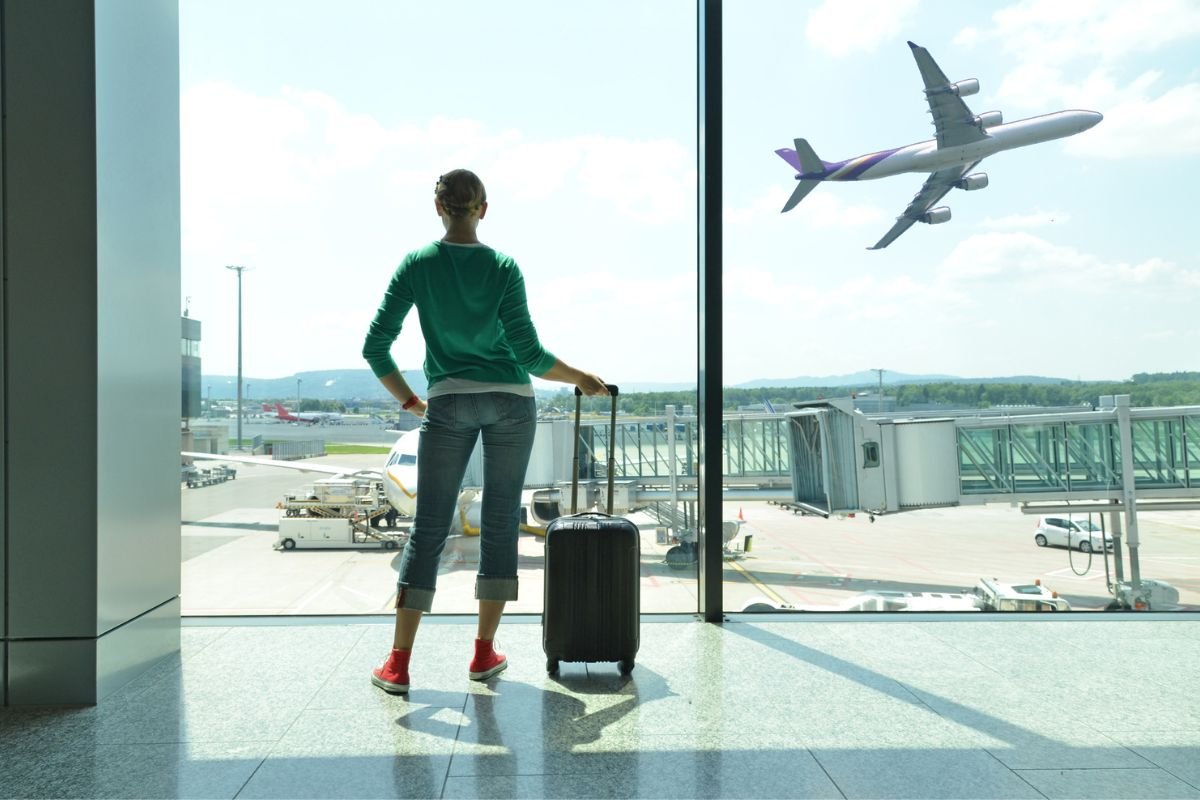 Americans are traveling less – but the rich are flying higher than ever ...